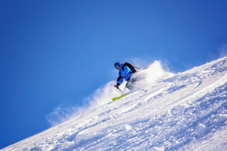 Understanding ACL Injuries in Skiing | Cromwell Hospital